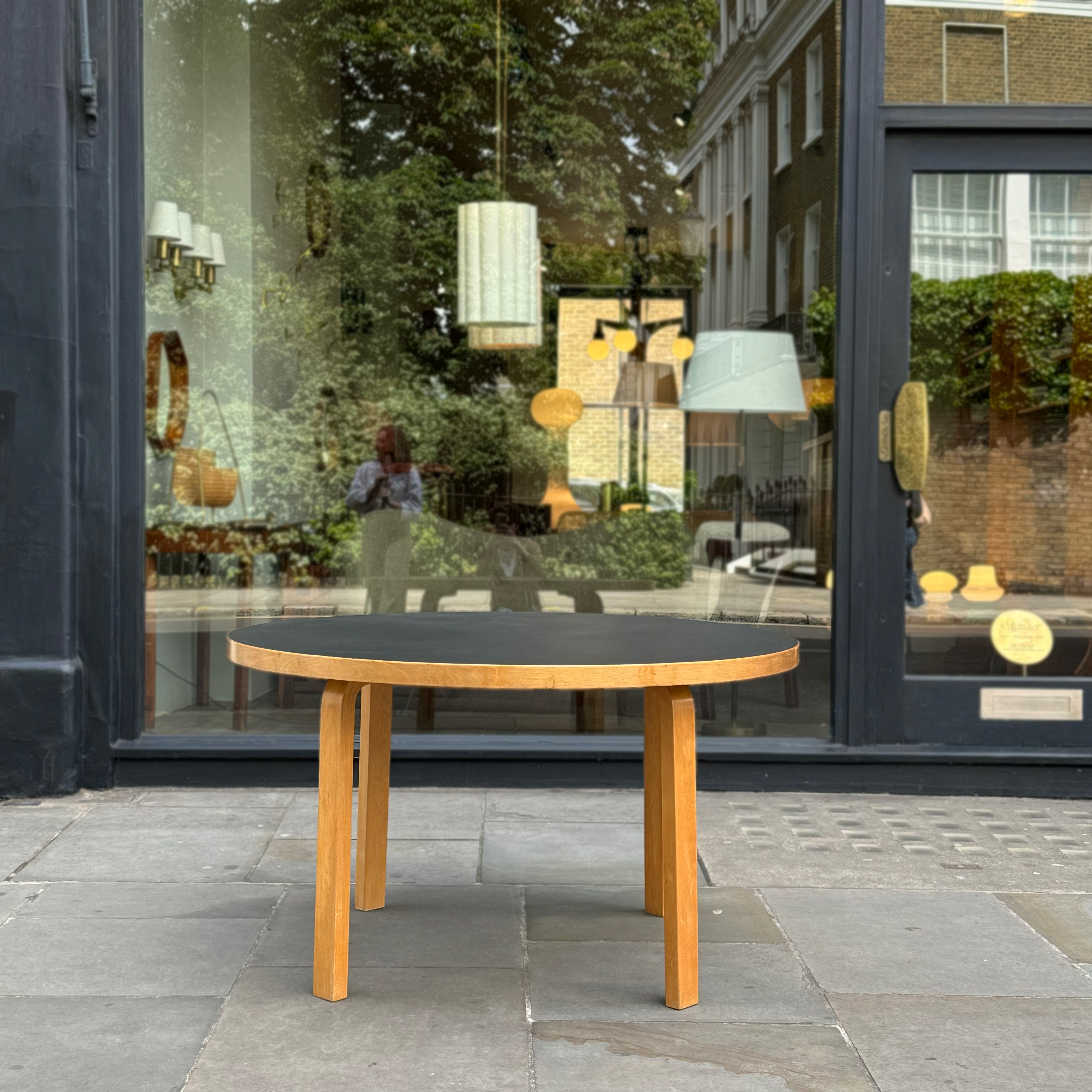 Artek Table